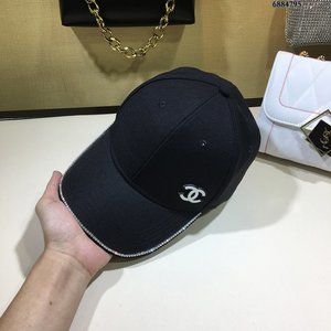 Women Accessories Hats on Poshmark